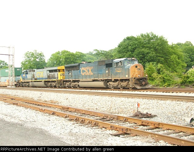 CSX 4762
